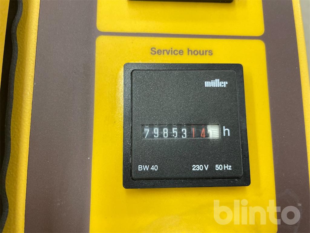 Kompressor - Kaeser SK 19 Skruvkompressor | Blinto auktioner