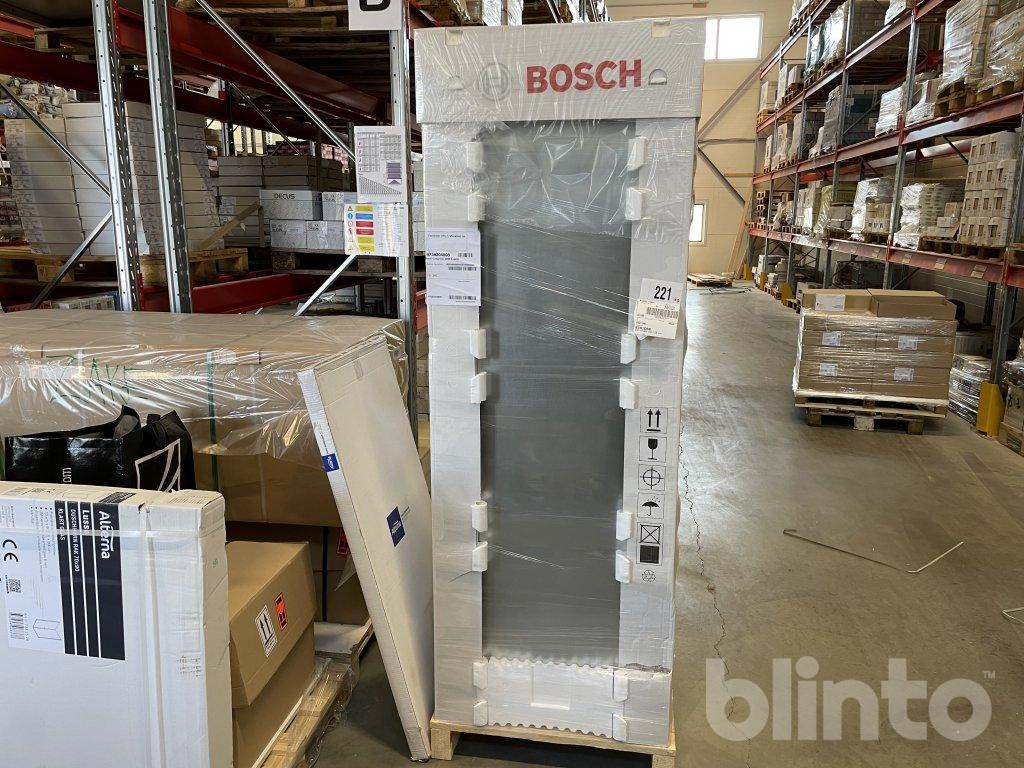 Bergvärmepump - Bosch Compress 6000 8 LWM (ny) | Blinto auktioner