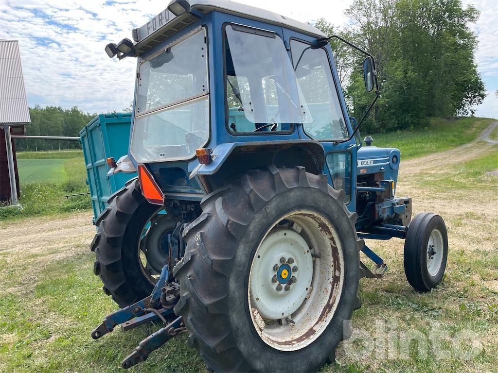 Traktor - Ford 6600 | Blinto auktioner