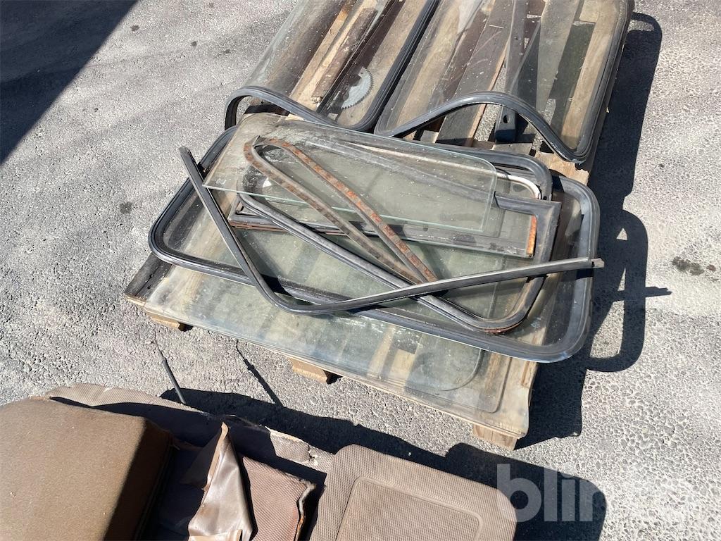 Scania Hytt - Och delar | Blinto auktioner