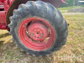 Traktor - VOLVO T 35 | Blinto auktioner