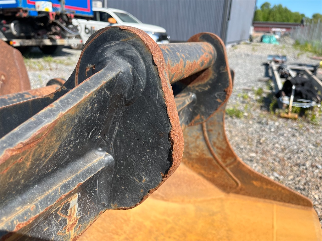 Planerskopa - Engcon GB13 | Blinto auktioner