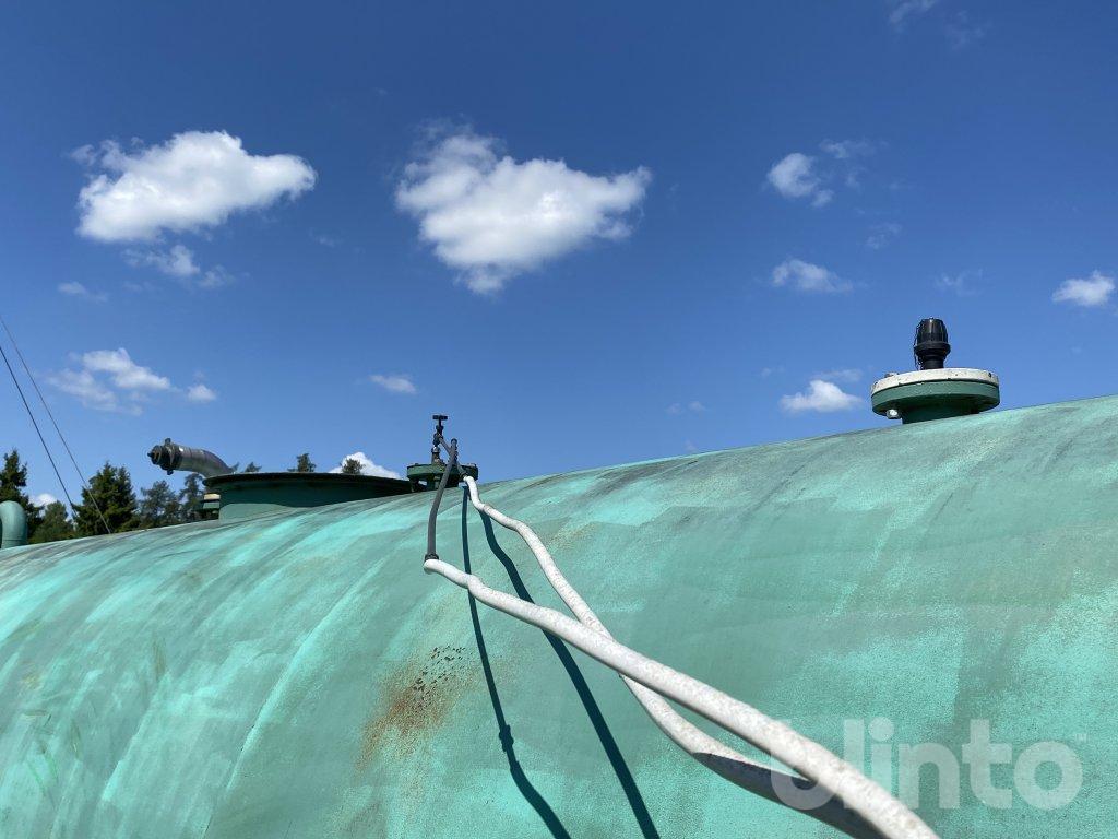 Farmartank - Ljungby | Blinto auktioner