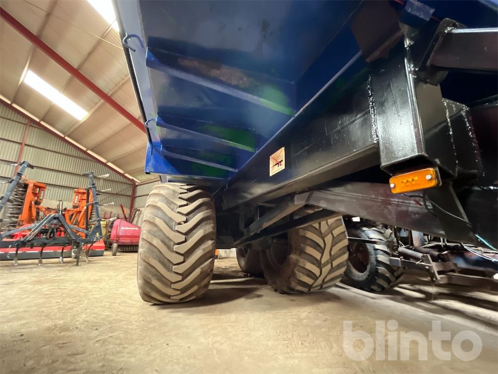 Högtipp - Metsjö-vagnen | Blinto auktioner