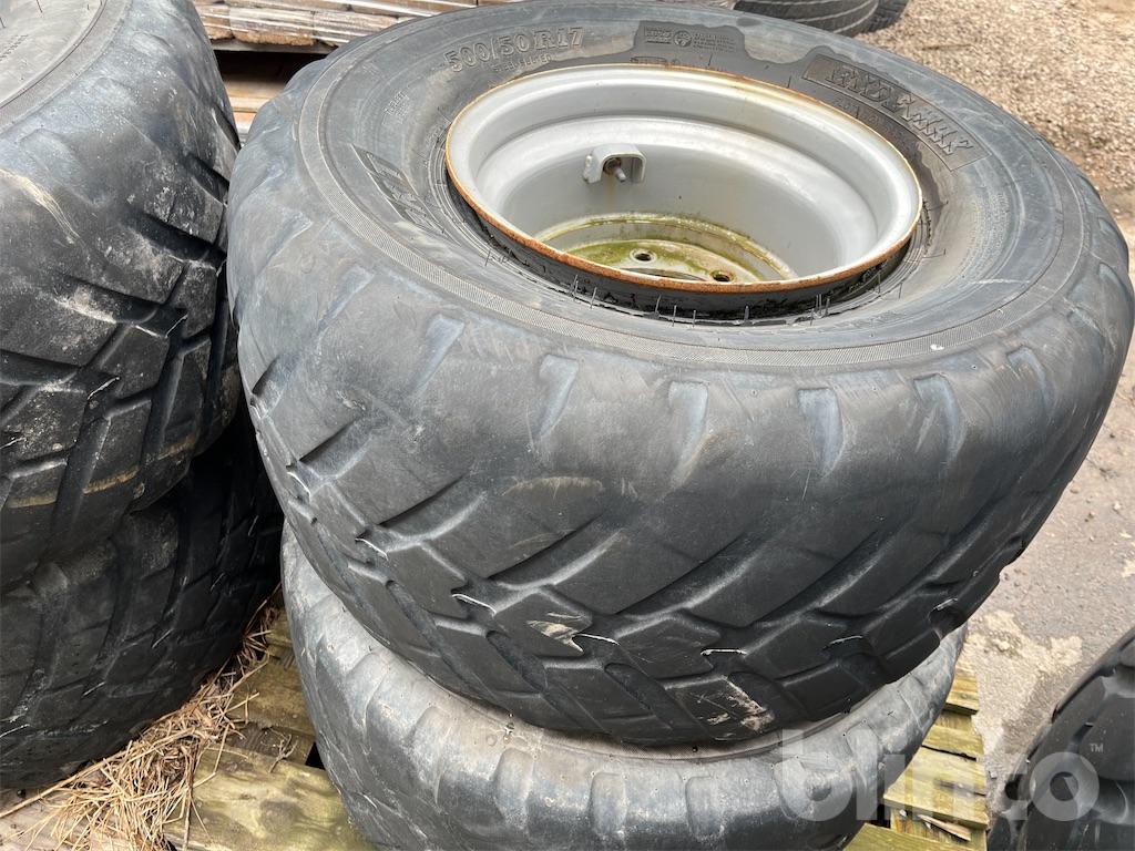 Släpvagns-Däck Bigab - BKT Ridemax 500/50R17 | Blinto auktioner Släpvagns-Däck Bigab - BKT Ridemax 500/50R17 | Blinto auktioner
