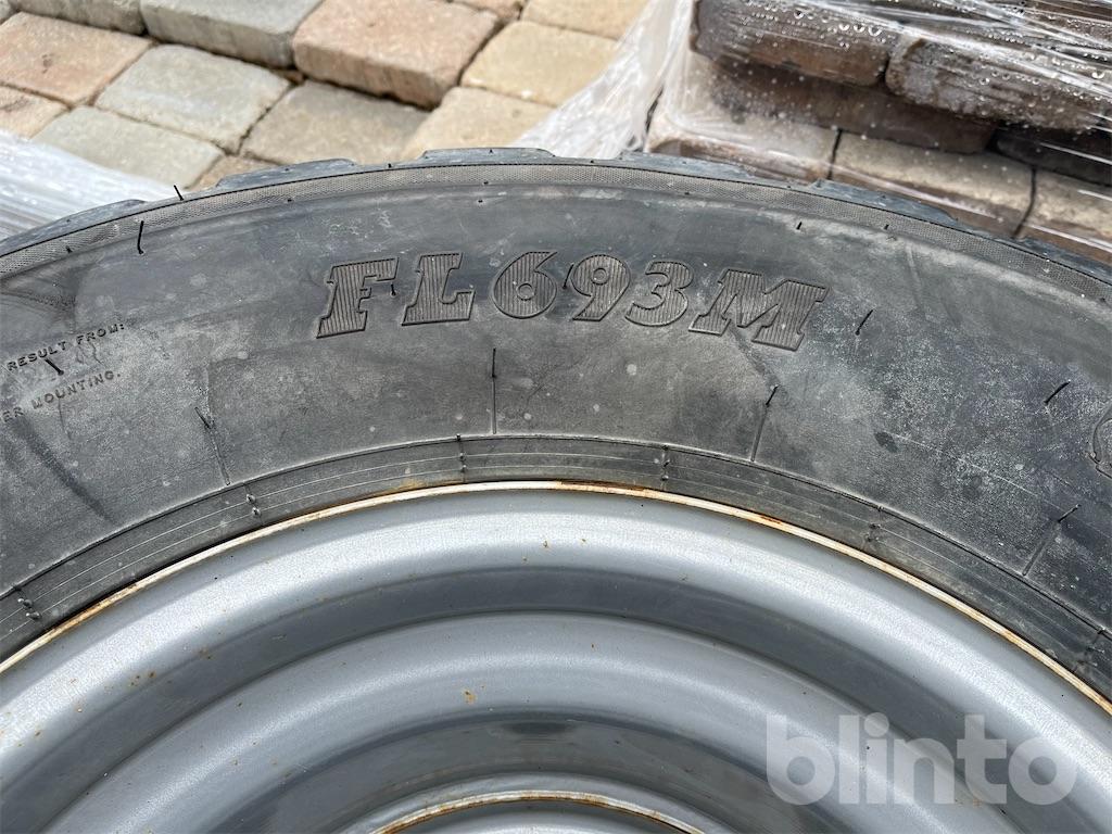 Släpvagns-Däck Bigab - BKT Ridemax 500/50R17 | Blinto auktioner Släpvagns-Däck Bigab - BKT Ridemax 500/50R17 | Blinto auktioner