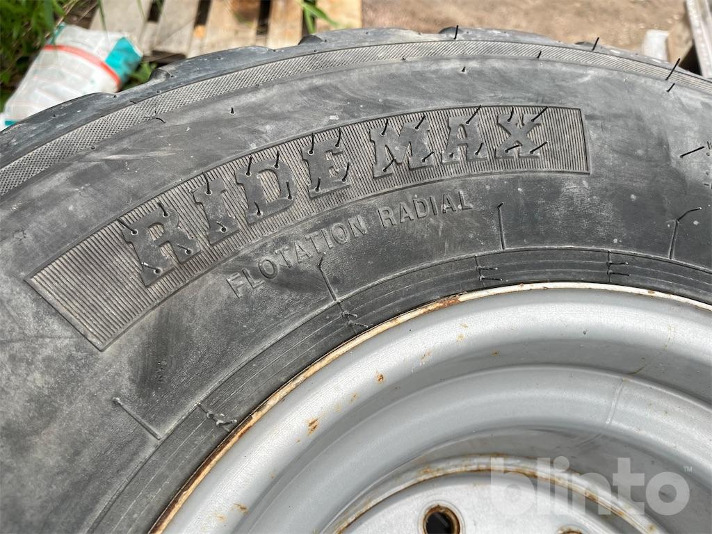 Släpvagns-Däck Bigab - BKT Ridemax 500/50R17 | Blinto auktioner Släpvagns-Däck Bigab - BKT Ridemax 500/50R17 | Blinto auktioner