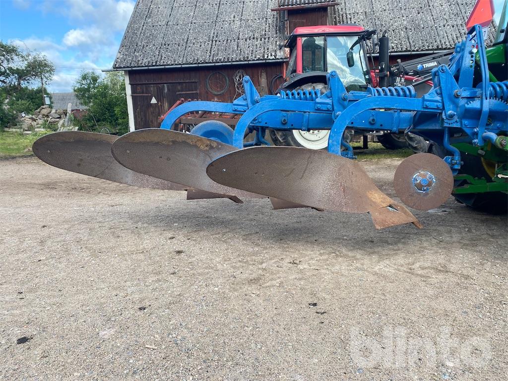 Treskärig plog - Fiskars Agromat KH316 | Blinto auktioner