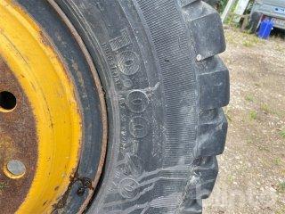 Däck - Nokian Armor Gard - 4st | Blinto auktioner