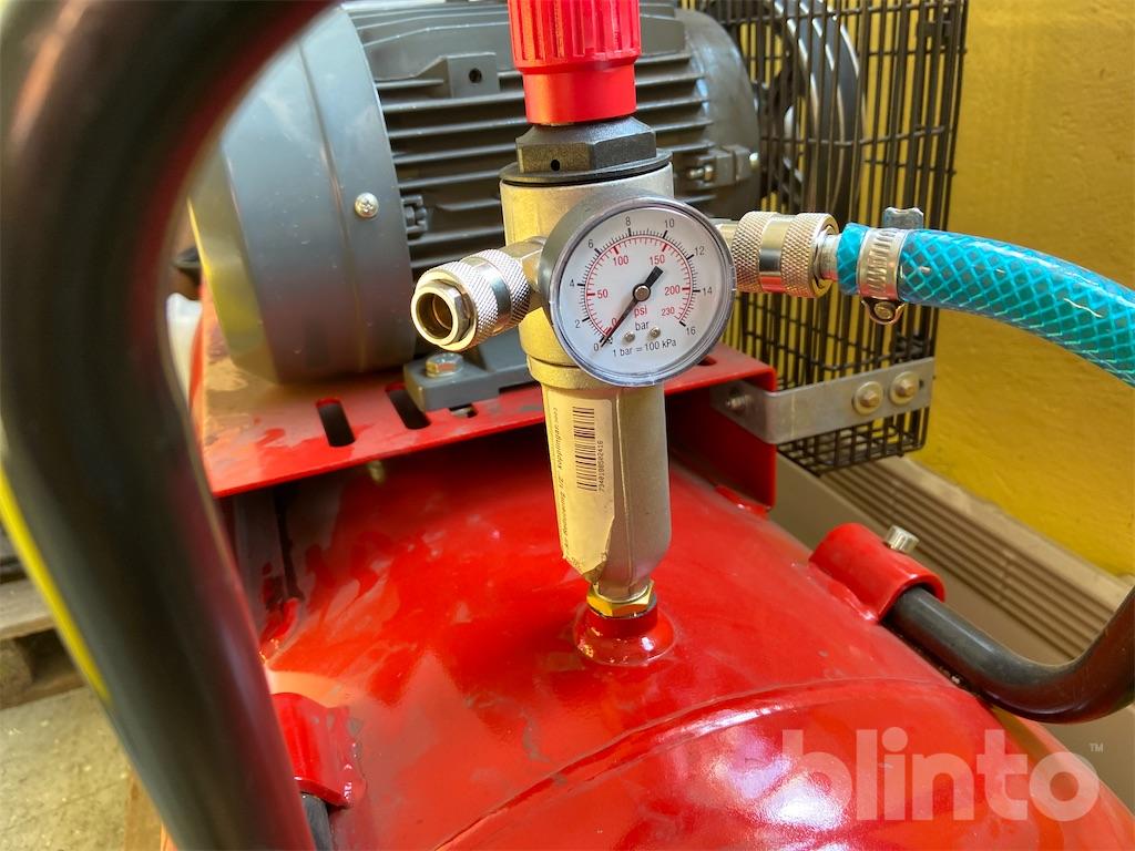 Kompressor - Duabhuset LT200 | Blinto auktioner