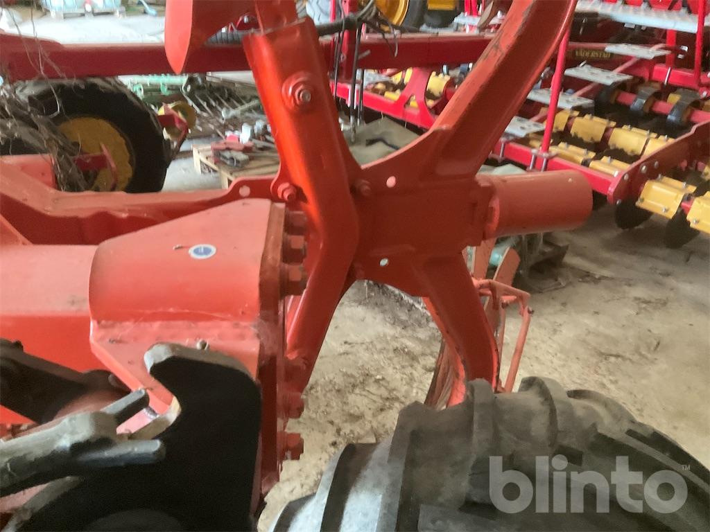 Växelplog Kuhn Vari Master 153 Blinto Auktioner