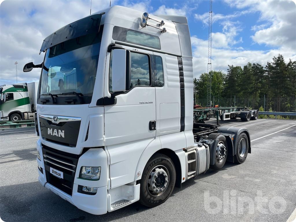 Lastbil dragbil - MAN TGX 26.500 2019 | Blinto auktioner