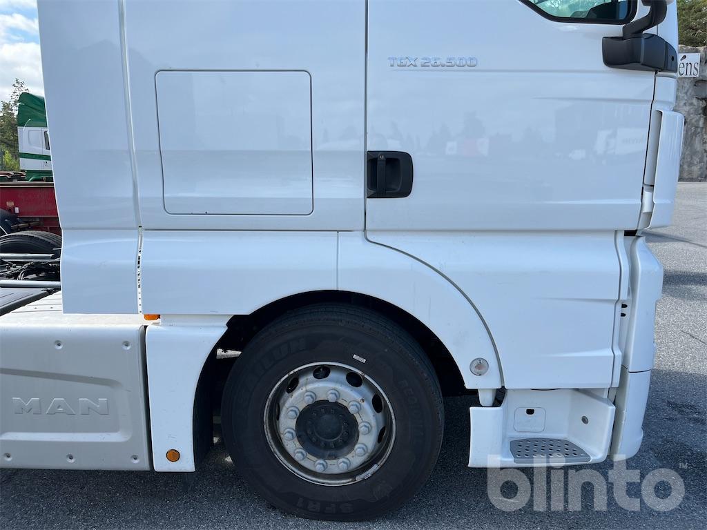 Lastbil dragbil - MAN TGX 26.500 2019 | Blinto auktioner