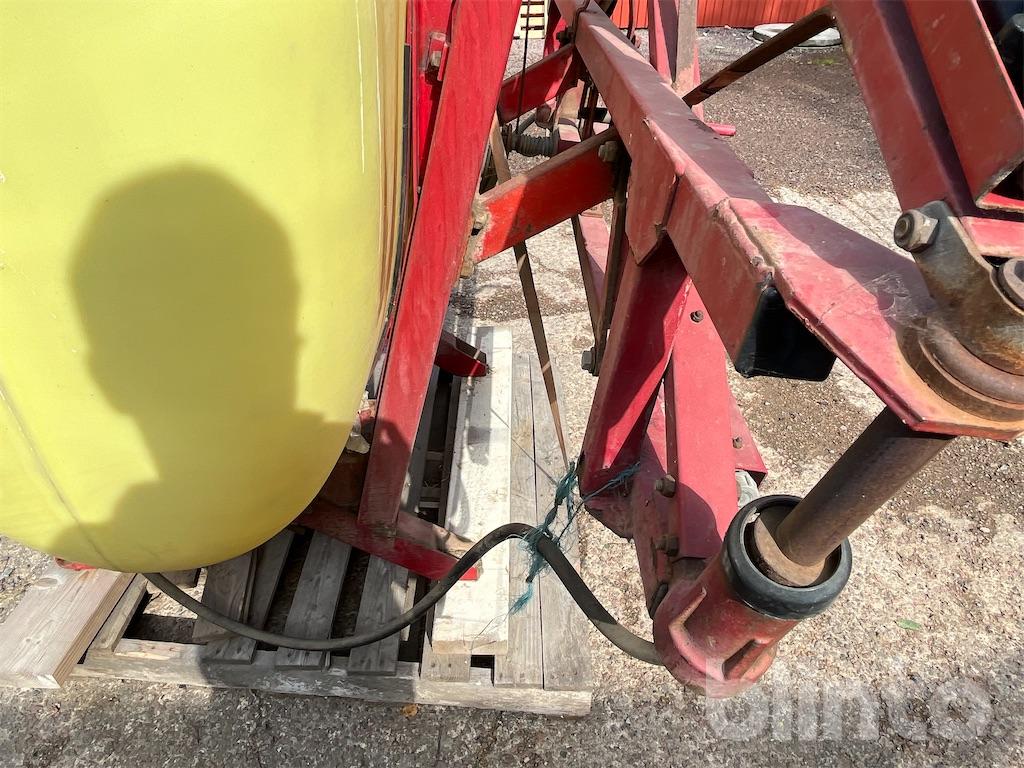 Växtskyddsspruta - Hardi LX800 | Blinto auktioner