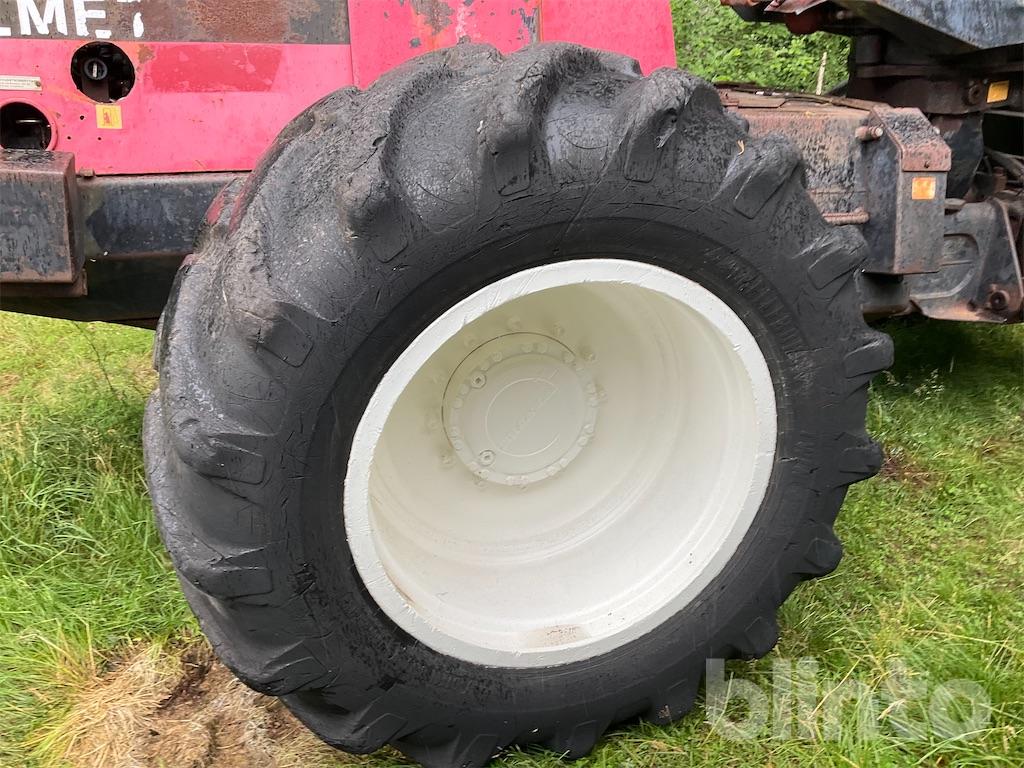 Skördare - Valmet 901 | Blinto auktioner