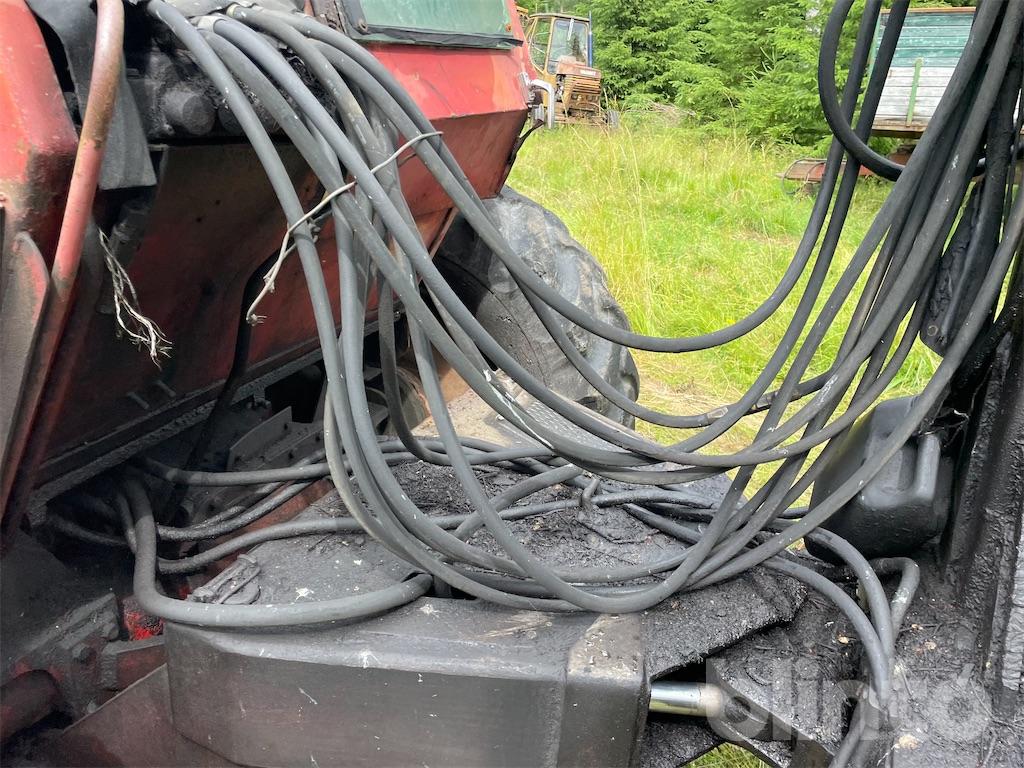 Traktor - HEMEK ALL-DRIV 600 | Blinto auktioner