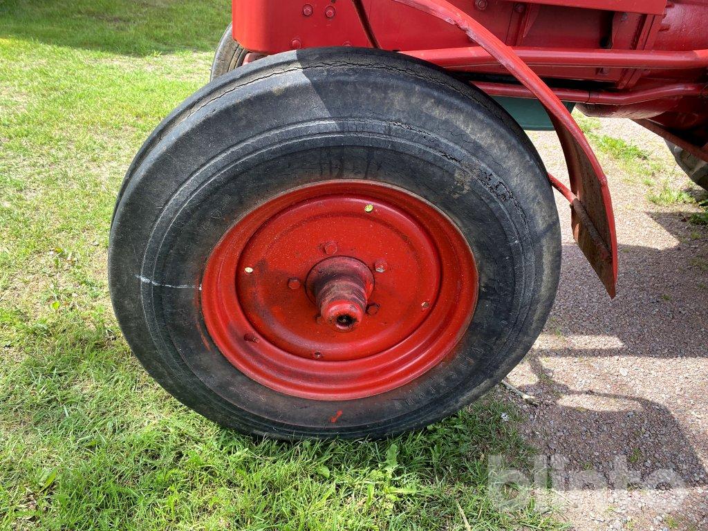 Traktor - Volvo BM Boxer | Blinto auktioner