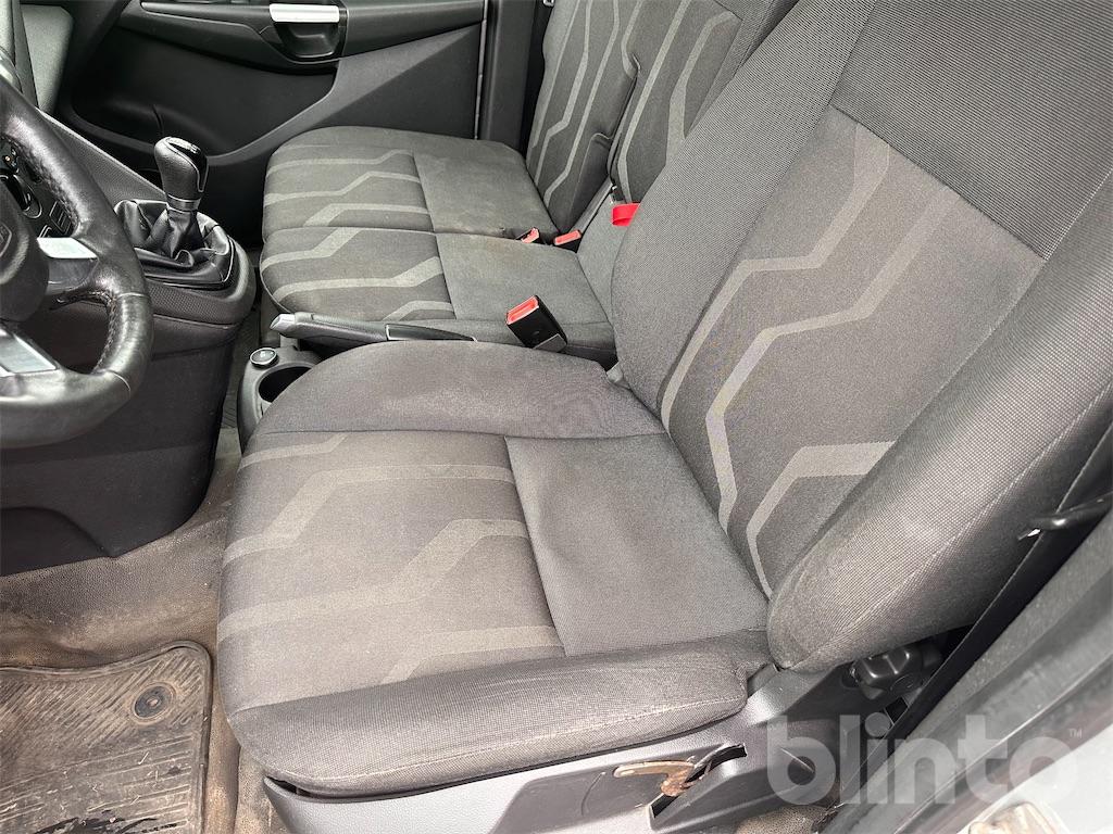 Lätt lastbil - FORD | Blinto auktioner