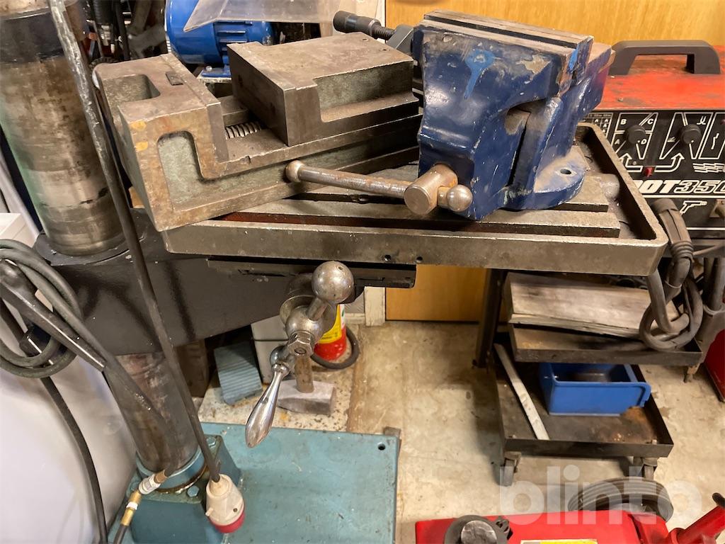 Pelarborr - Strands S 68 | Blinto auktioner