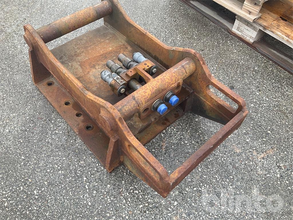 Grävmaskinsfäste - Hembyggt | Blinto auktioner