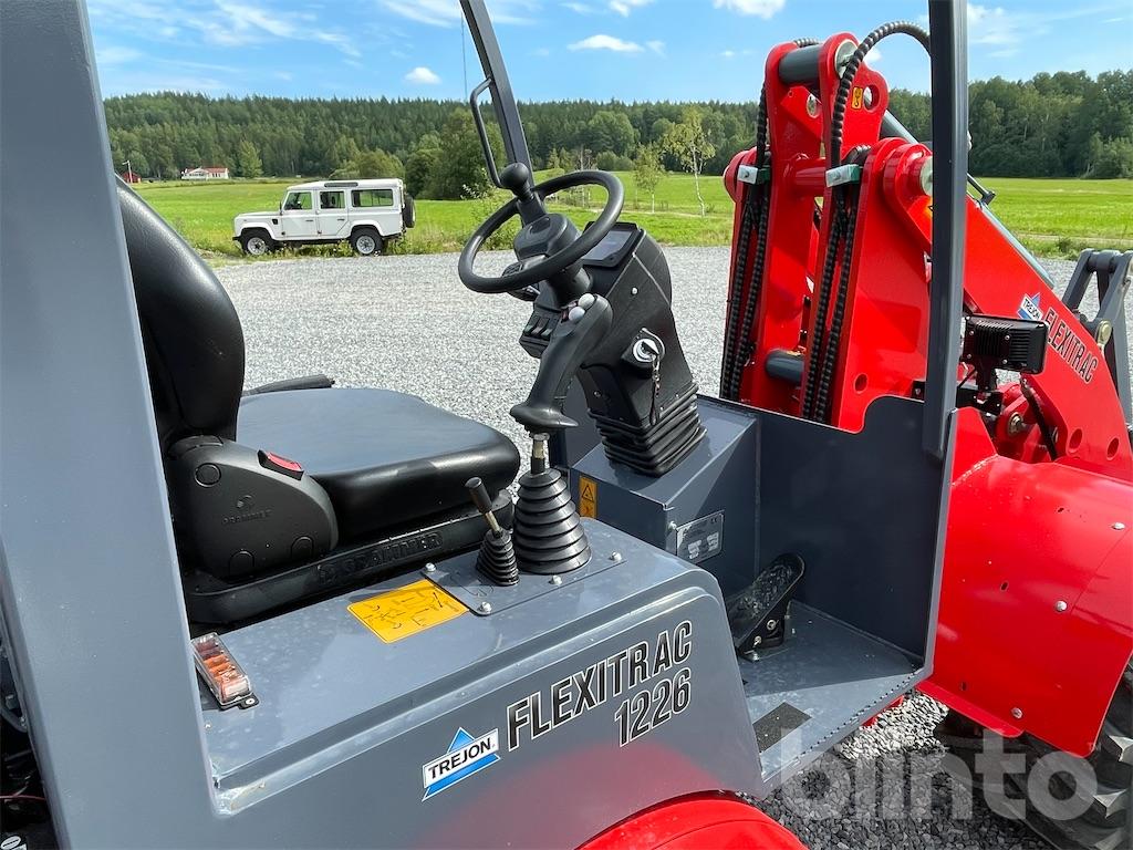 Kompaktlastare - Flexitrac 1226 (ny) | Blinto auktioner