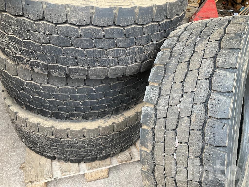 Lastbilsdäck - Hankook DW07 | Blinto auktioner