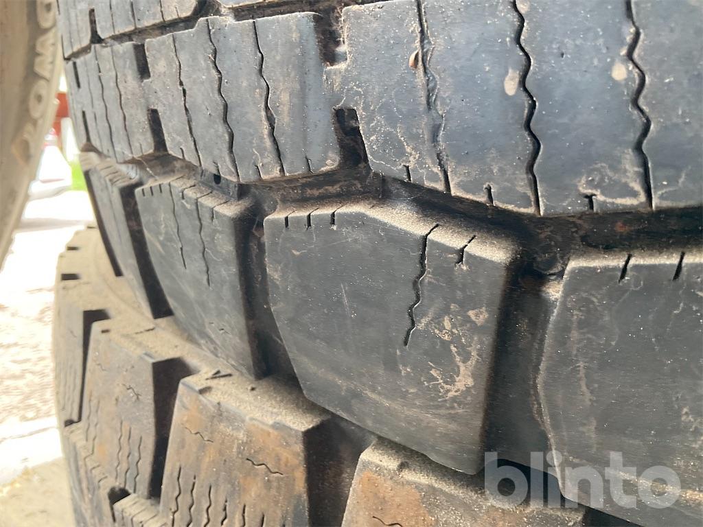 Lastbilsdäck - Hankook DW07 | Blinto auktioner