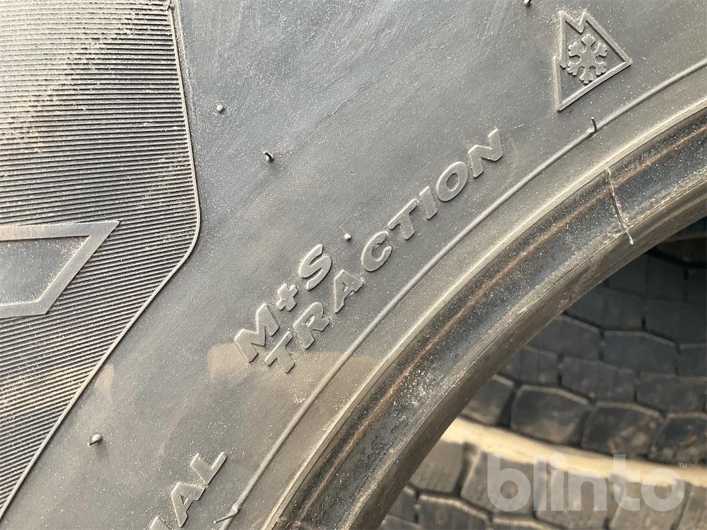 Lastbilsdäck - Hankook DW07 | Blinto auktioner