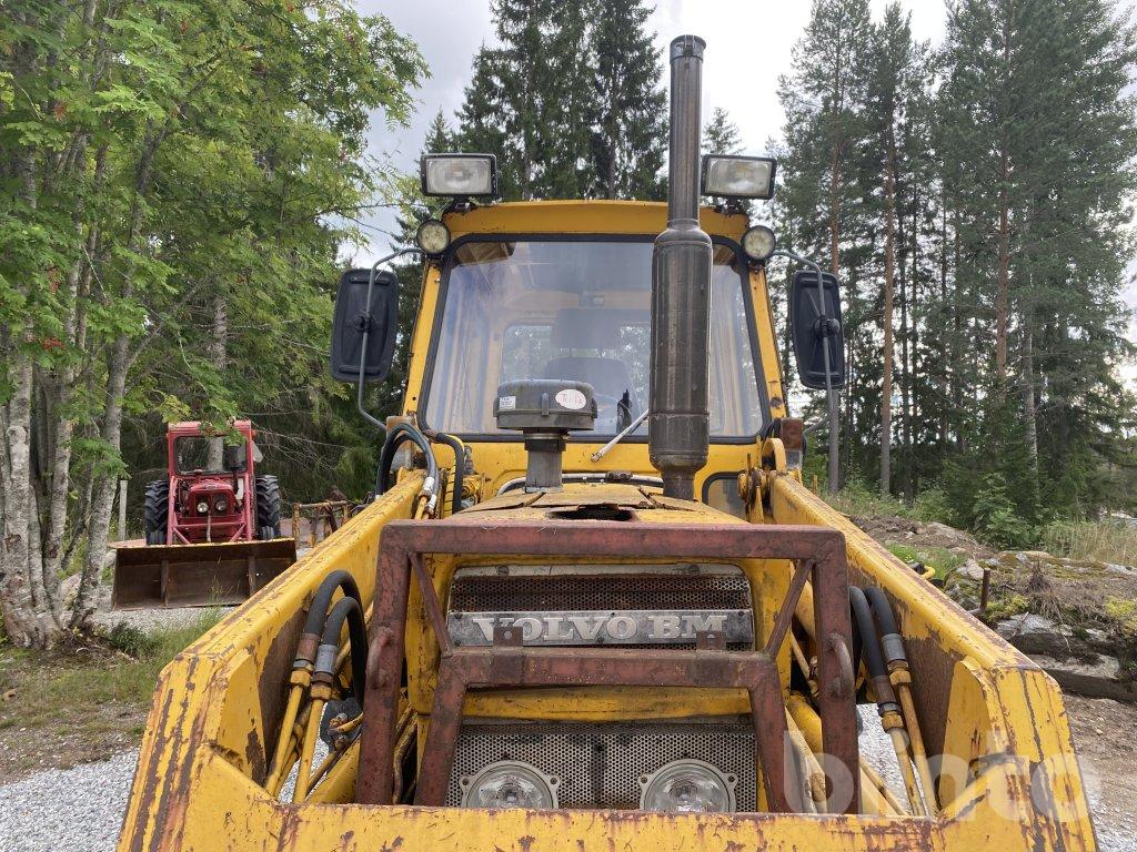 Frontlastare - Volvo BM T700 | Blinto auktioner