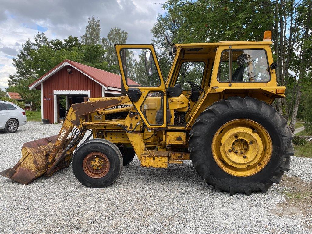 Frontlastare - Volvo BM T700 | Blinto auktioner