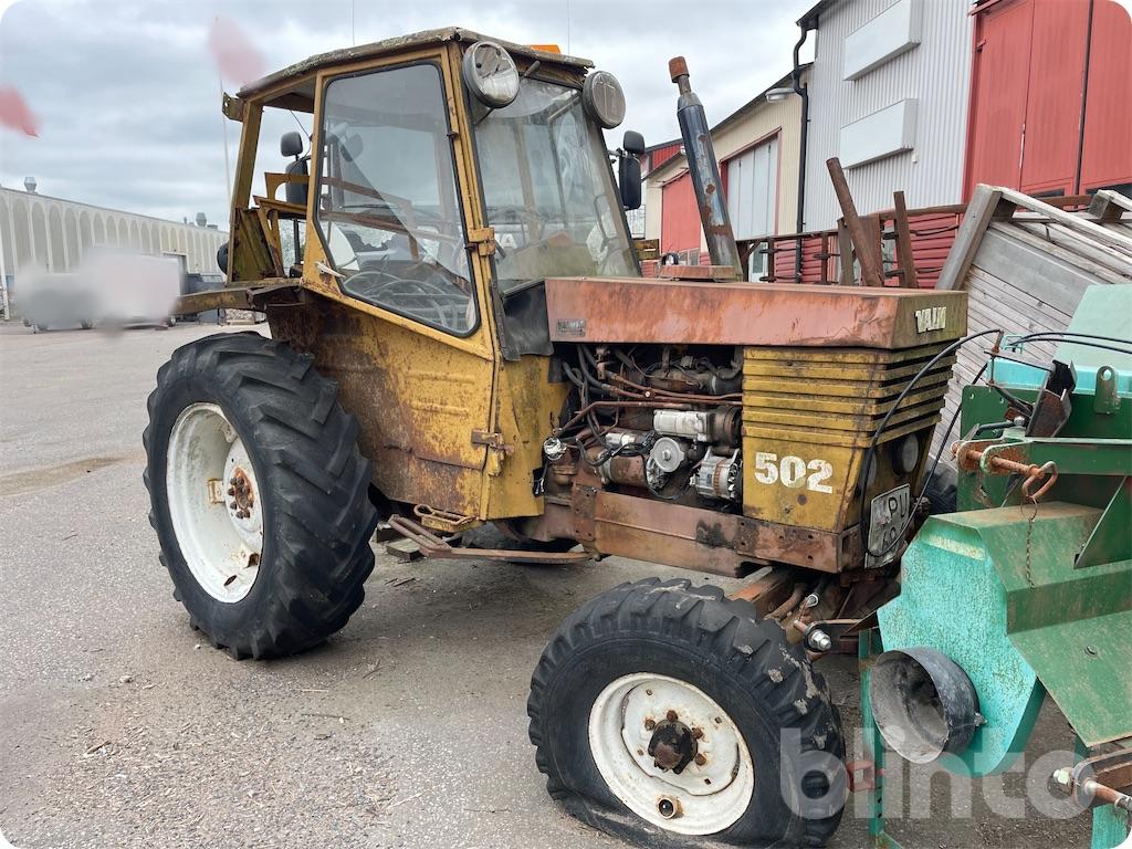 Traktor - VALMET 502 | Blinto auktioner