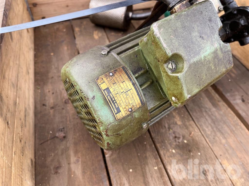 Pump - VEM | Blinto auktioner