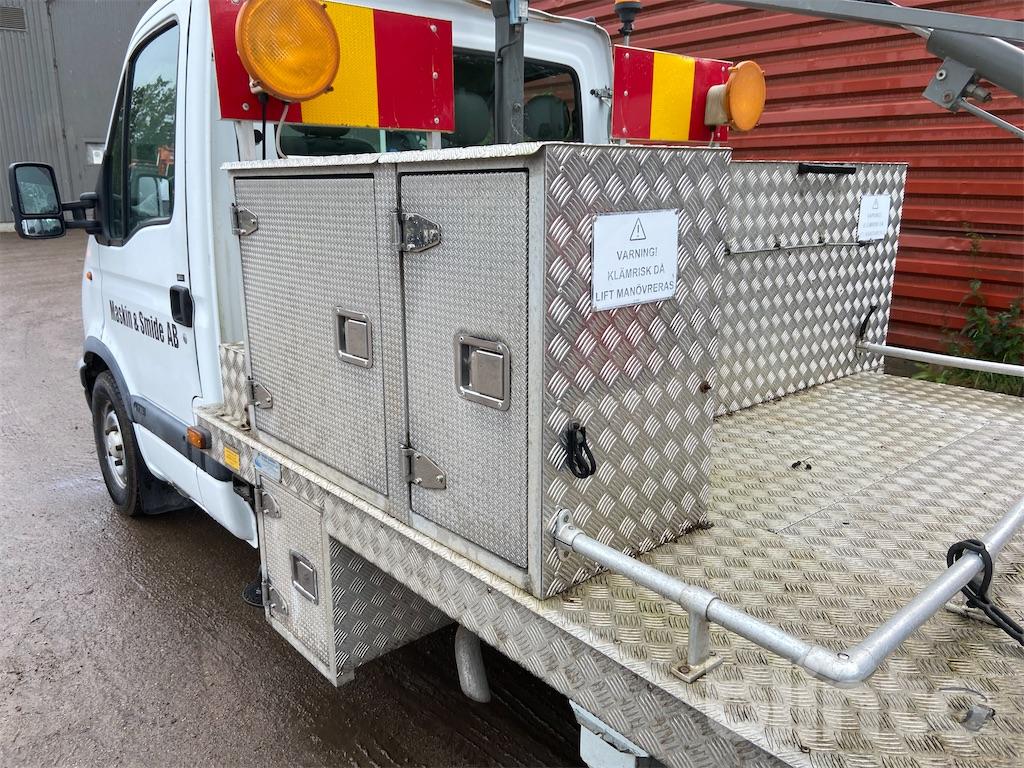 Liftbil - RENAULT MASTER UDCCG5 | Blinto auktioner