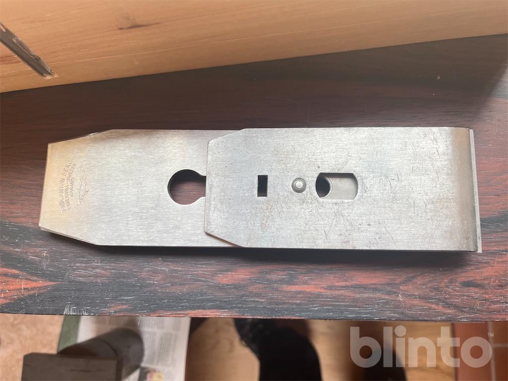 Hyvel - Rubank | Blinto auktioner