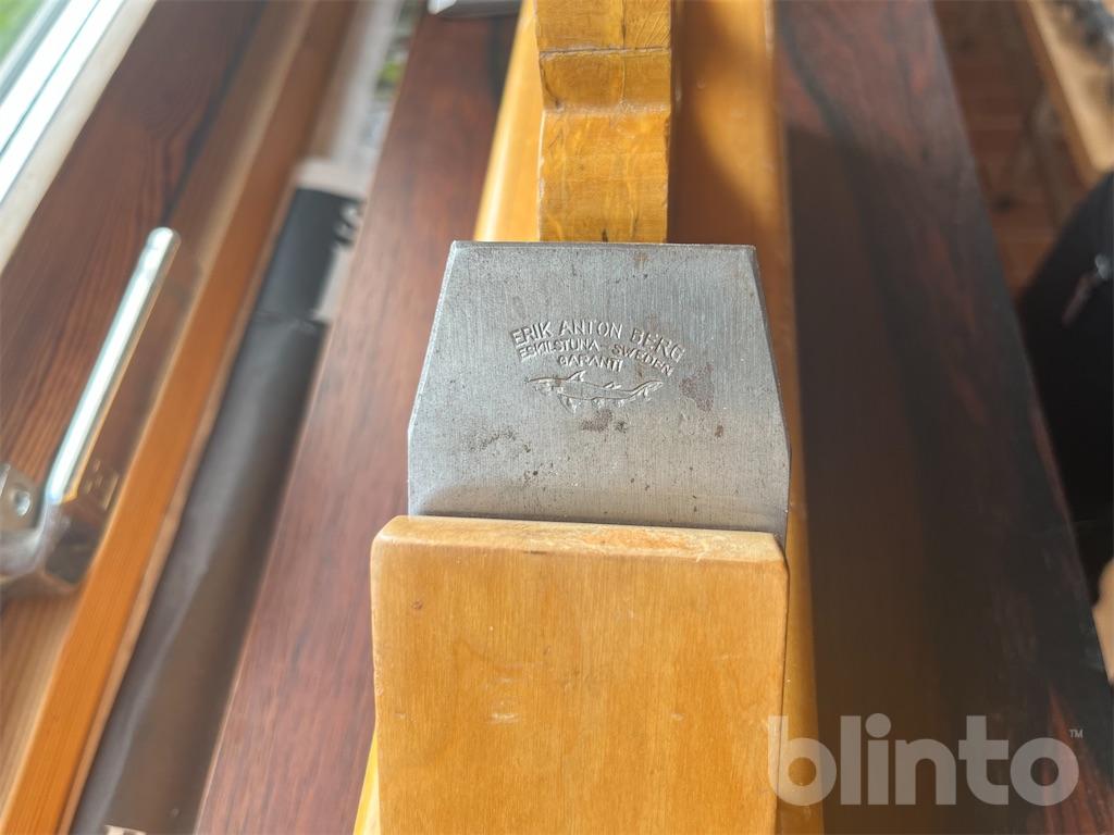 Hyvel - Rubank | Blinto auktioner