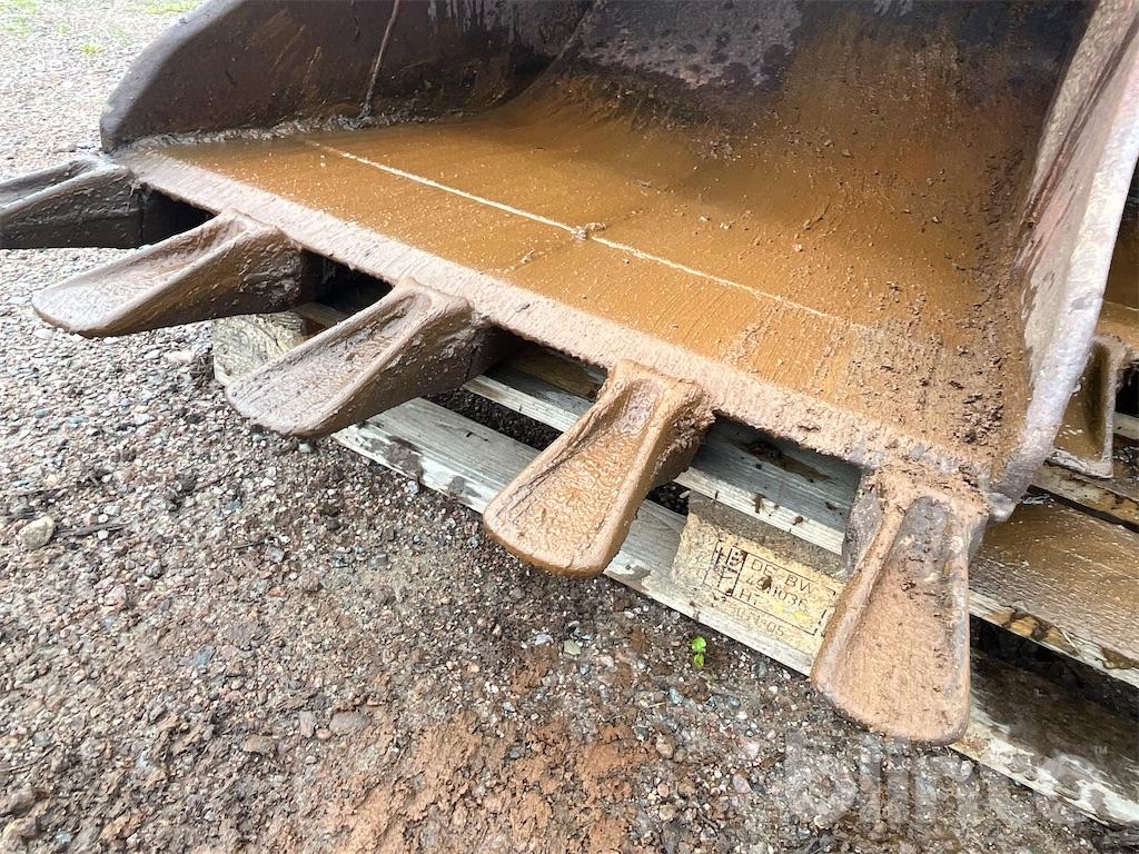 Grävskopa - Tandad med Hymas 45 fäste | Blinto auktioner