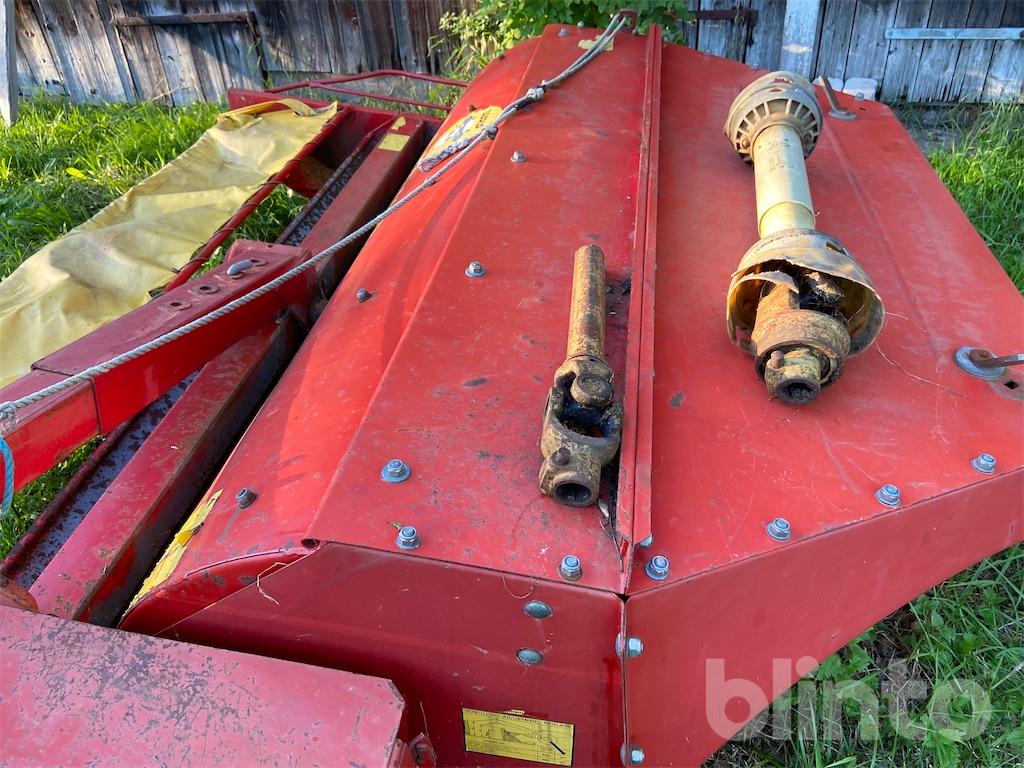 Slåtterkross - Taarup 305 | Blinto auktioner