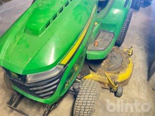 Åkgräsklippare - John Deere X590 | Blinto auktioner