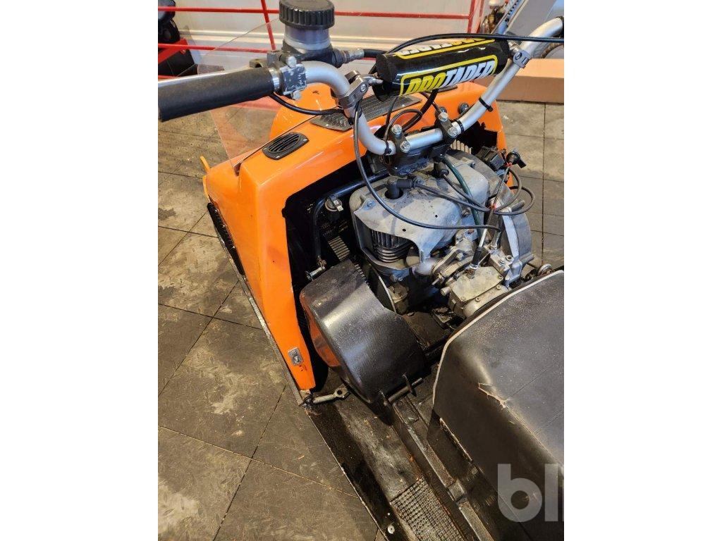 Veteranskoter - Ockelbo 380 | Blinto auktioner