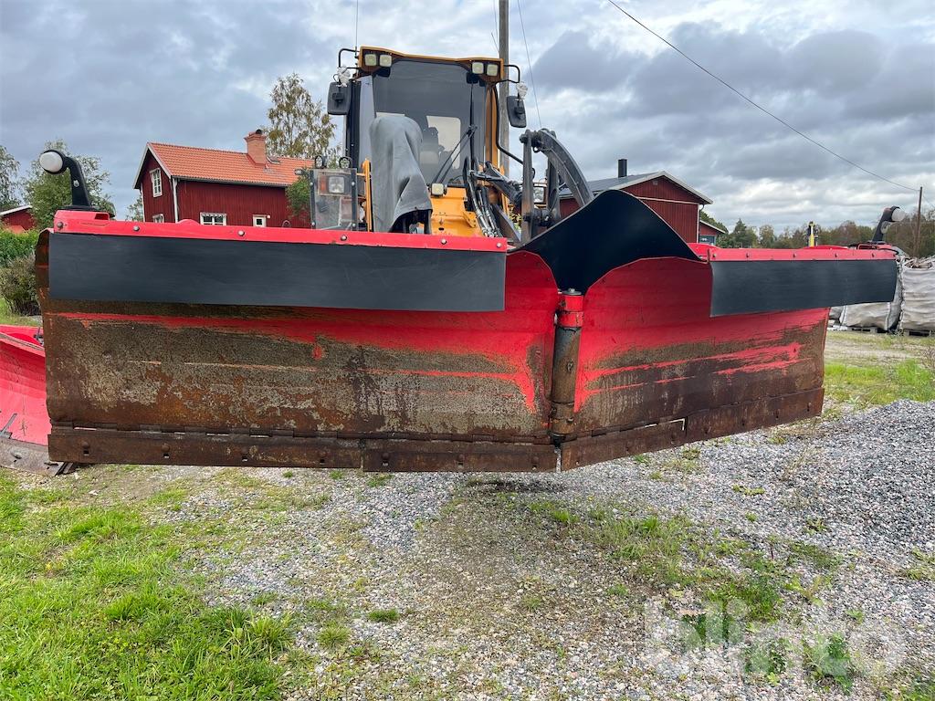 Vikplog - MÄHLERS VP400 | Blinto auktioner