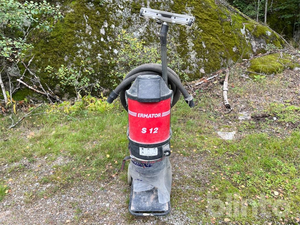 Industridammsugare - Ermator S12 | Blinto auktioner