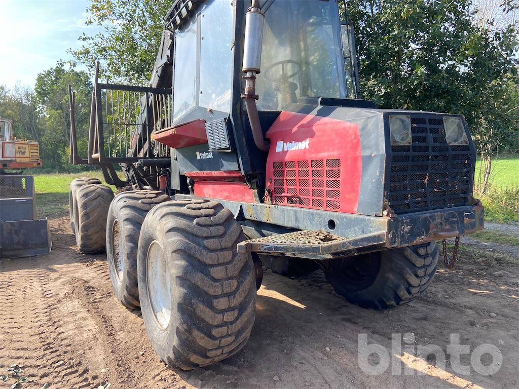 Skotare - Valmet 838 | Blinto auktioner