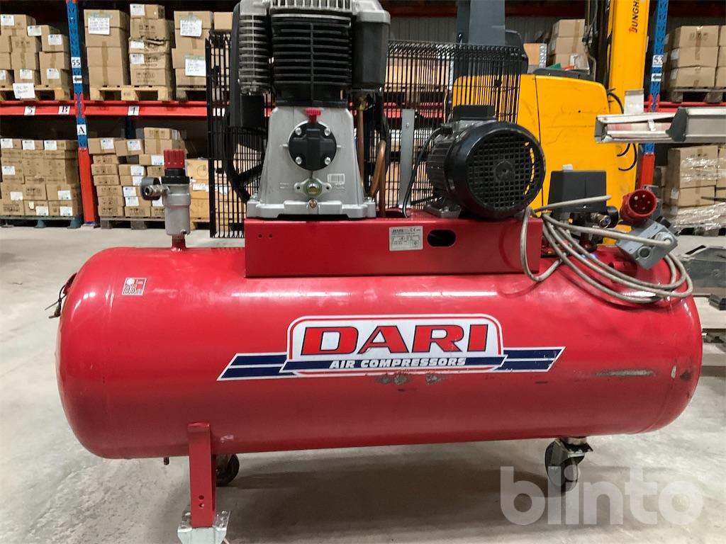 Tryckluftskompressor - Dari | Blinto auktioner