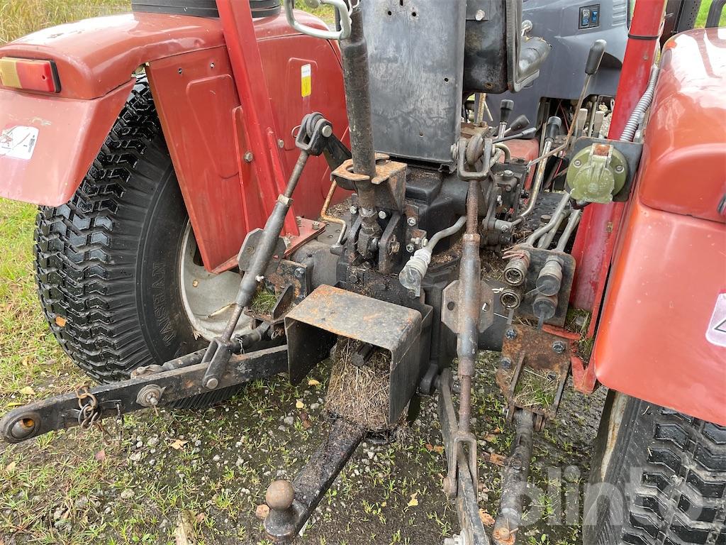 Traktor - EUROPARD 254A | Blinto auktioner