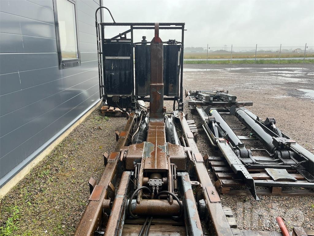 Lastväxlare - HIAB 20 ton | Blinto auktioner