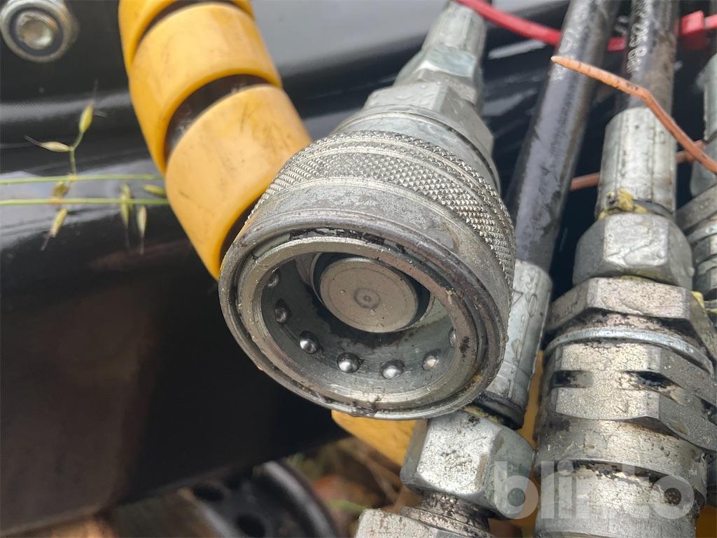 Rundbalskärra - Palmse Trailer 3800 | Blinto auktioner