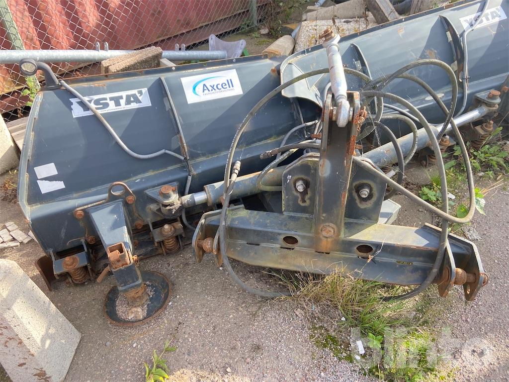 Vinkelplog - Ysta | Blinto auktioner