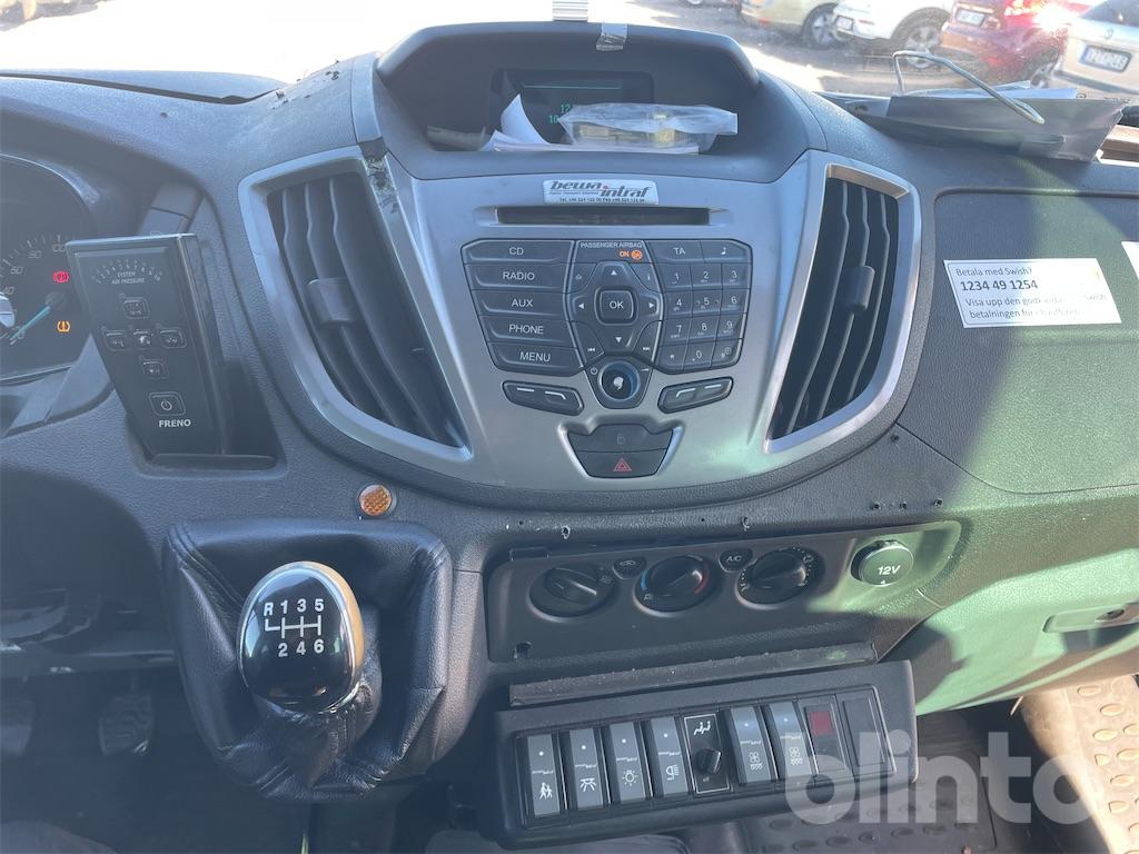 Personbil - FORD FAD | Blinto auktioner