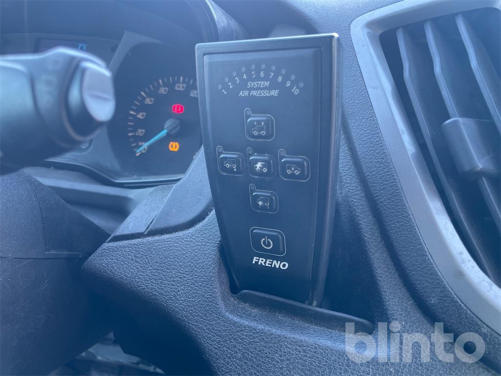 Personbil - FORD FAD | Blinto auktioner