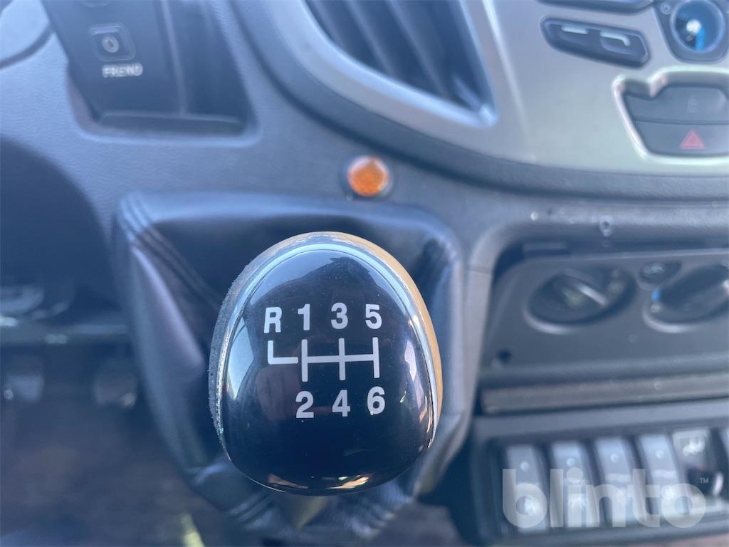 Personbil - FORD FAD | Blinto auktioner